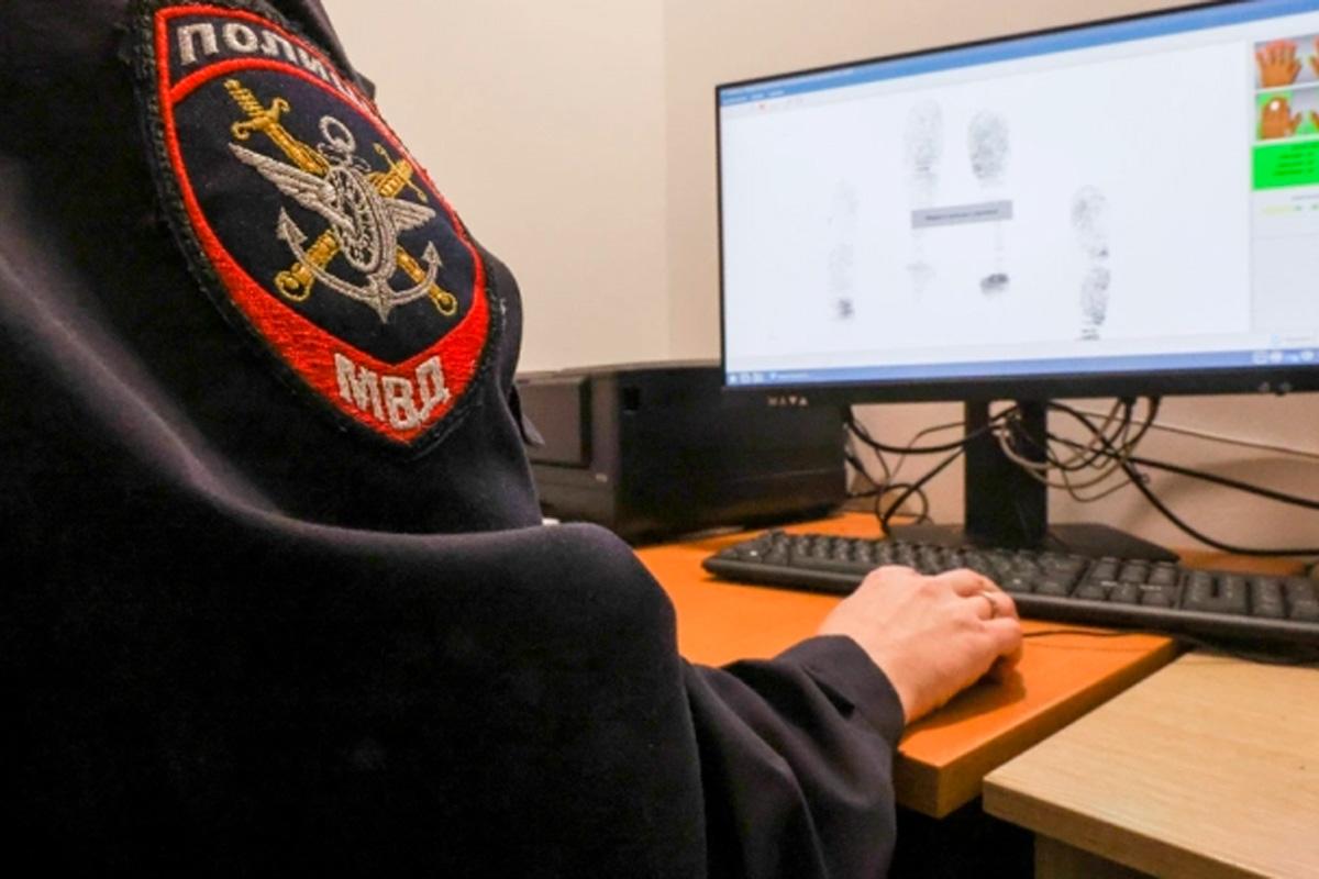 Полиция начала проверку после избиения восьмиклассника в школе №2120 - RuNews24.ru - 22.04.2025