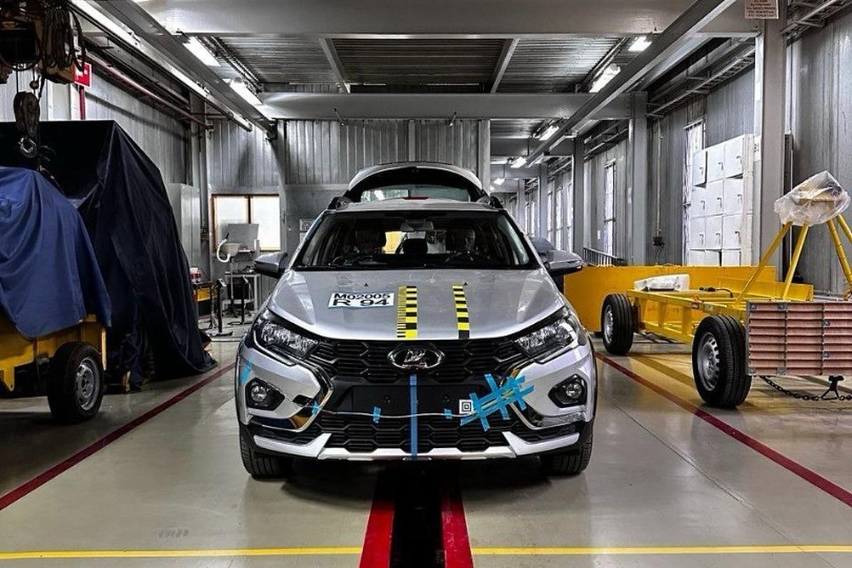 Lada Iskra прошла краш-тест так что удивила даже скептиков - RuNews24.ru - 11.06.2025