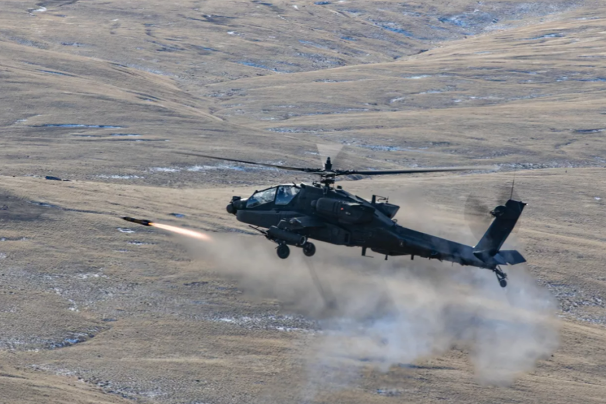 Польша арендует старые вертолеты Apache для тренировок до прибытия ...