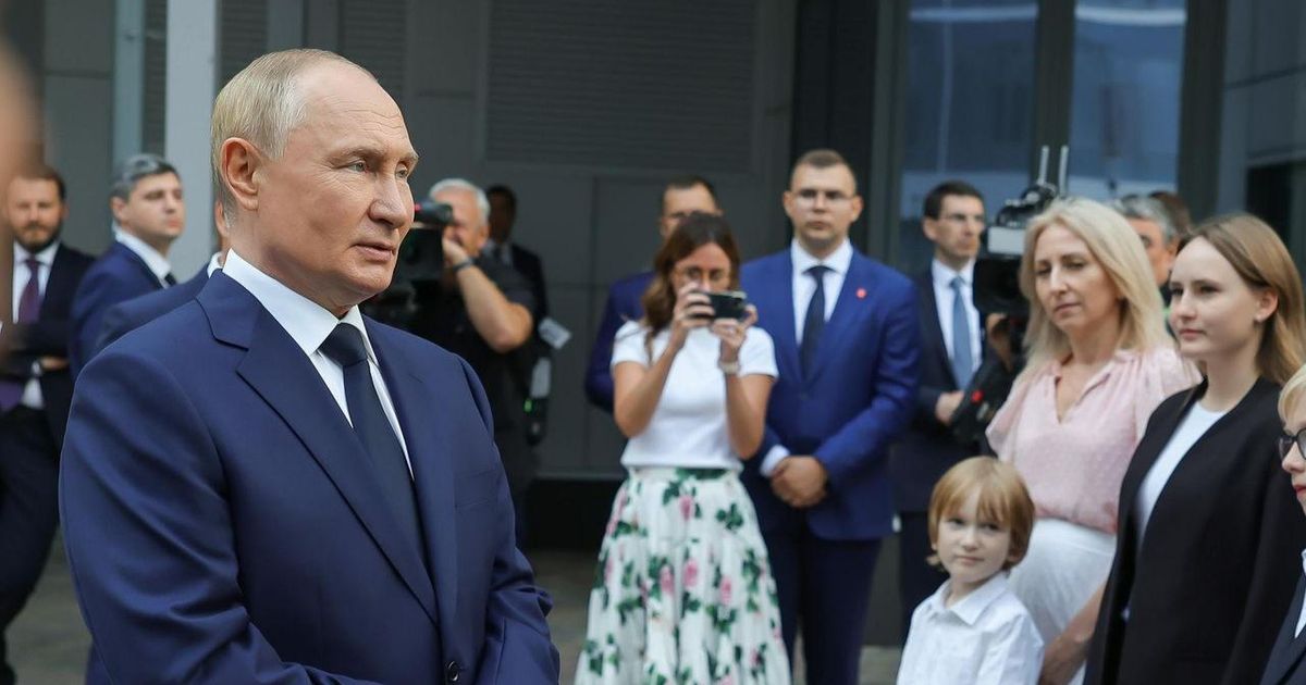 Возврат к нормальной жизни! Что сделал и сказал Владимир Путин в освобожденной Курской области ...