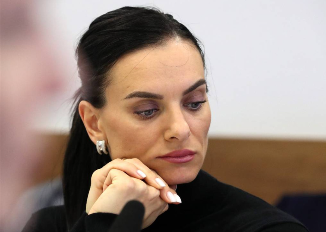 Высоко прыгнула, низко упала. Исинбаева задолжала России 1,5 миллиона рублей и не только ...